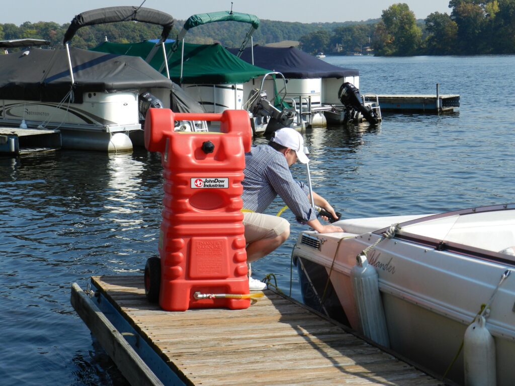 25-Gallon Poly Portable Gas Caddy | johndow.com